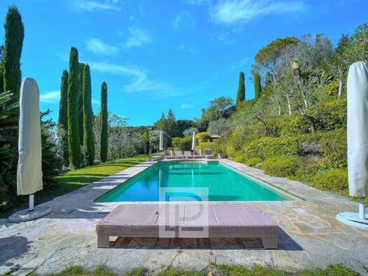 Achat maison Village-Le Val-Cabrieres Mougins 06250 dès 425 000€ : 108 ...