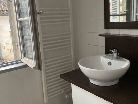 Location appartement cave Condat Libourne 33500