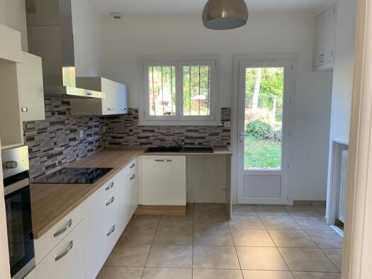 Location maison Caserne Brive-la-Gaillarde 19100 dès 1 280€ : 1 annonce