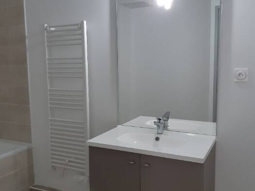 Location Plate Forme Miramas 13140