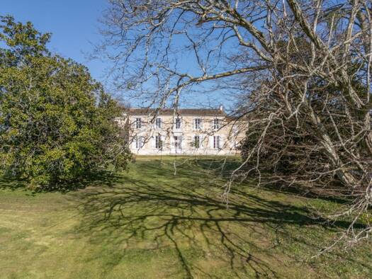 Achat maison de luxe Barie 33190