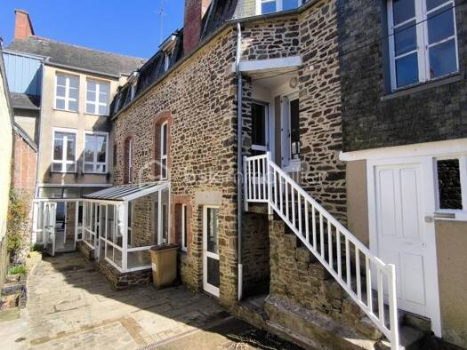Location maison Madeleine-Sermandiere Fougères 35300 dès 350€ : 1 annonce