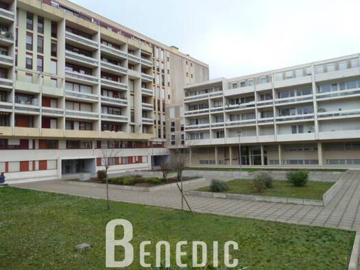 Location parking Cité les Ecarts-Les Quatre Chemins Maizières-lès-Metz ...