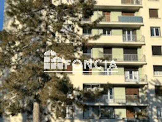 Location studio Centre Est Sud La Tour-du-Pin 38110