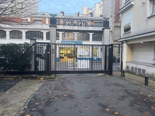 Location parking Daumesnil Saint-Mandé 94160 dès 130€ : 3 annonces