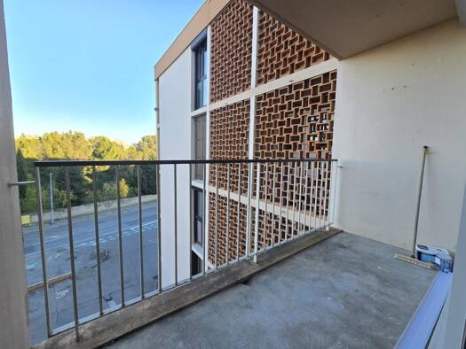 Location Les Crozes-Les Broquetiers-Lurian-Les Entrages-Pignarde Salon ...