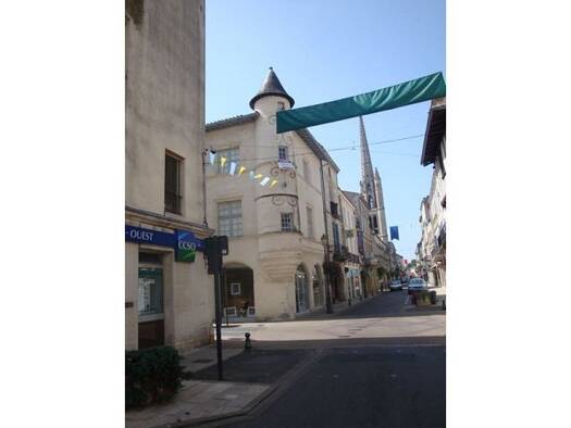 Location appartement pas cher Sainte-Foy-la-Grande 33220 dès 380€ : 12 ...