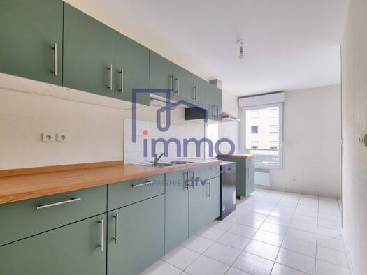 Achat Centre Pierre-Bénite 69310 dès 16 000€ : 43 annonces