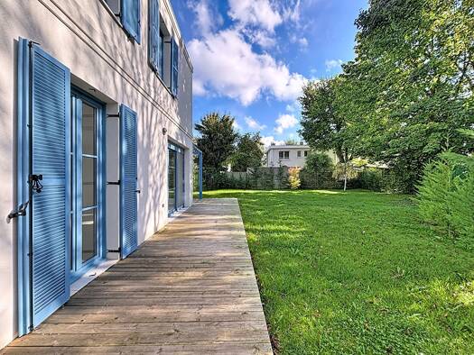 Location Ibis Le Vésinet 78110 dès 1 065€ : 9 annonces