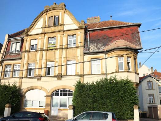 Location parking Rte de Thionville Est-Rue des Prés Nord Maizières-lès ...