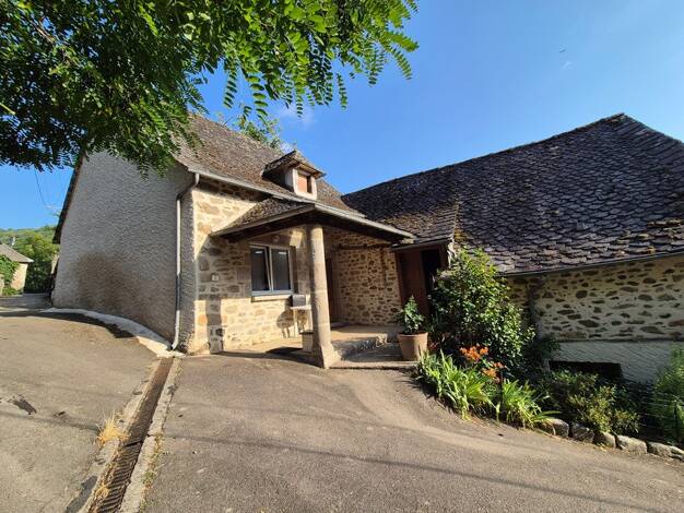 Achat maison 4 pièces / T4 Ladinhac 15120 dès 120 000€ : 1 annonce