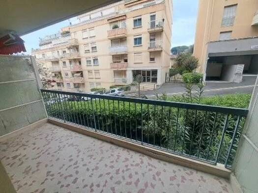 Achat studio avec terrasse / balcon Nice 06000 dès 70 000€ : 258 annonces